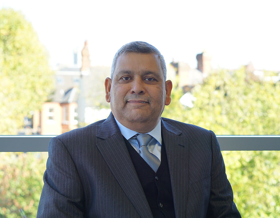 Syed Qasim | Meet The Team | White Hart Associates